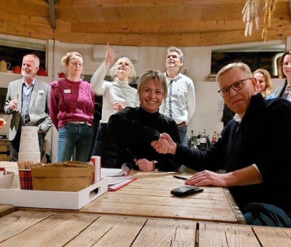 De samenwerking is een feit - De wereld van Anna Sophie